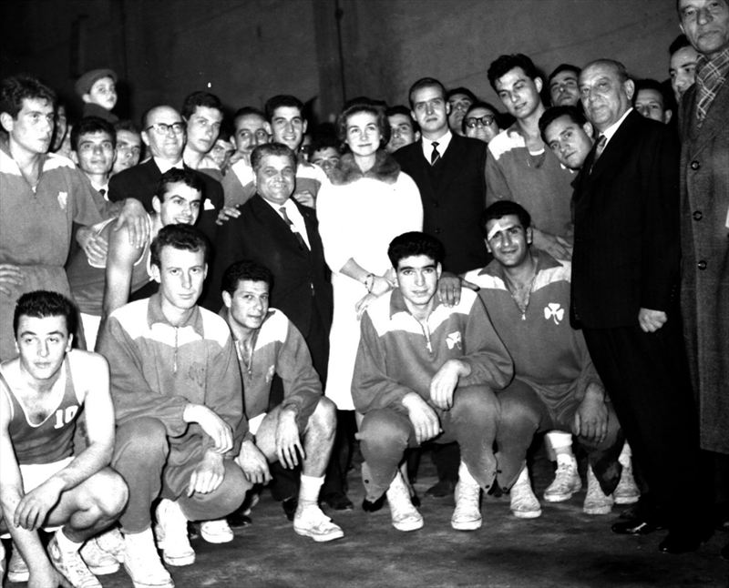 Σαν σήμερα το 1963 -Ο «τάφος» άνοιξε τις πόρτες του στην Ευρώπη ...